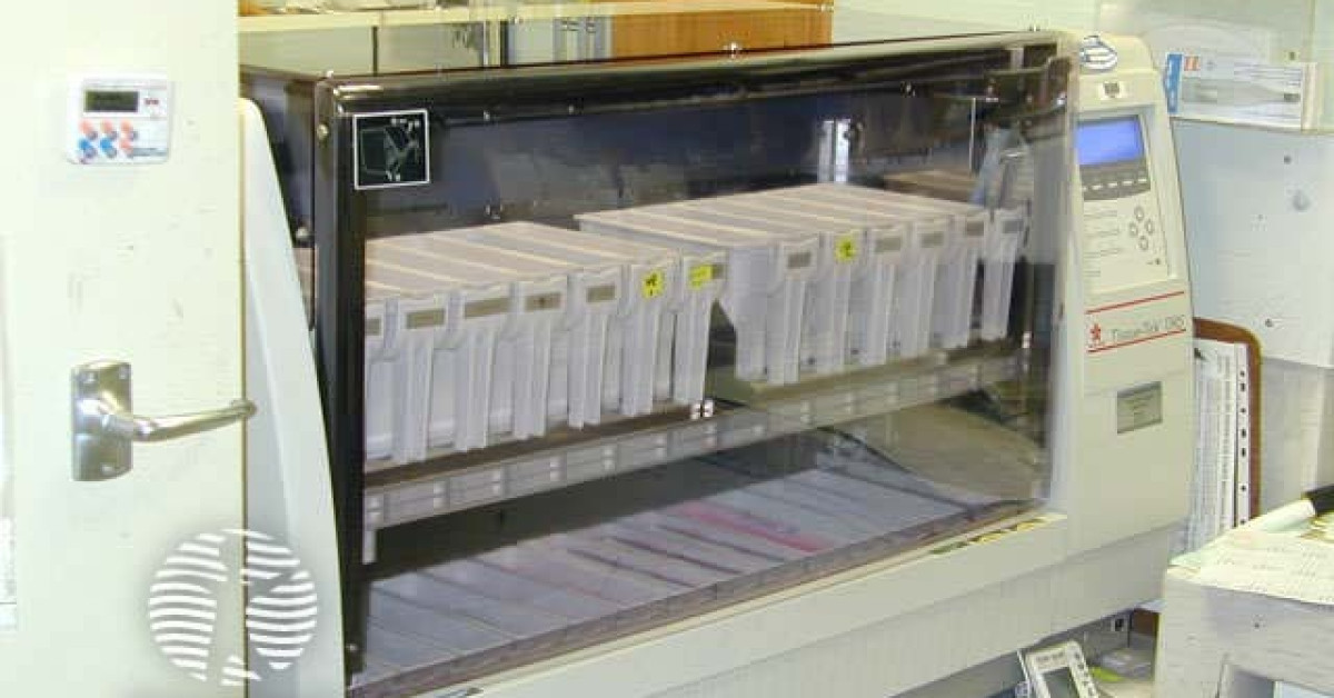 Staining machine image