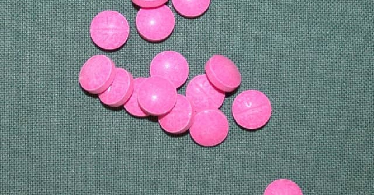 Prednisone tablets image