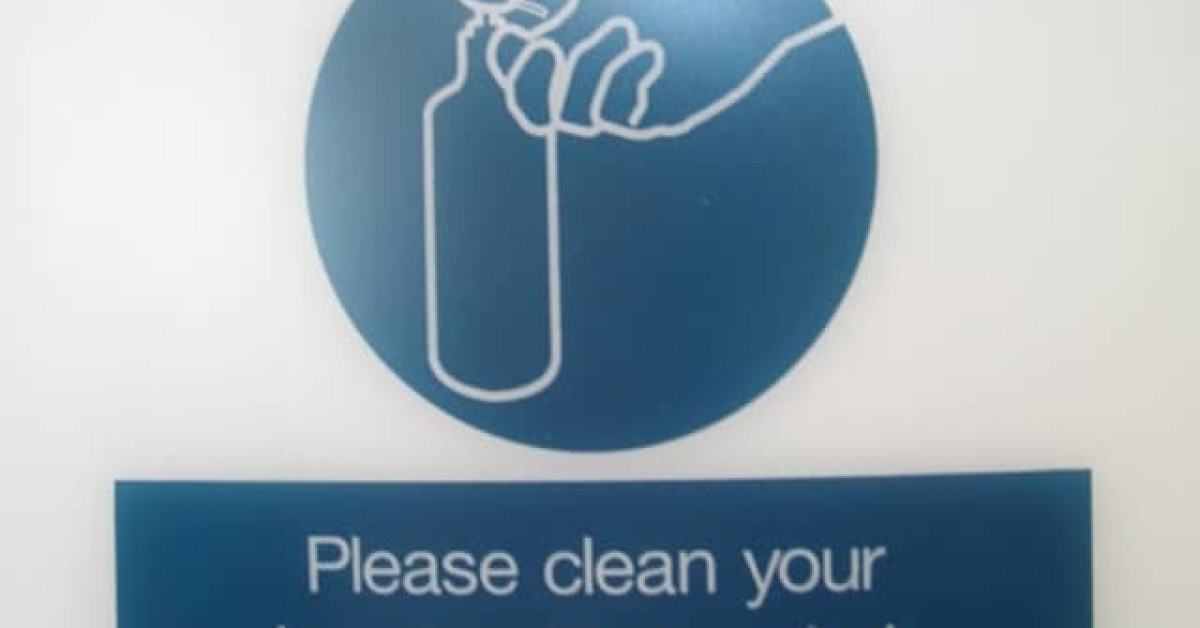 Hand rub image