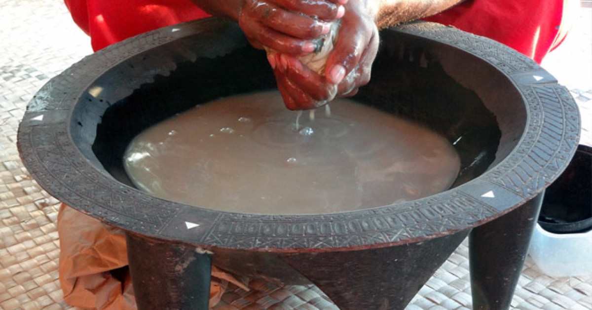 Preparing kava image